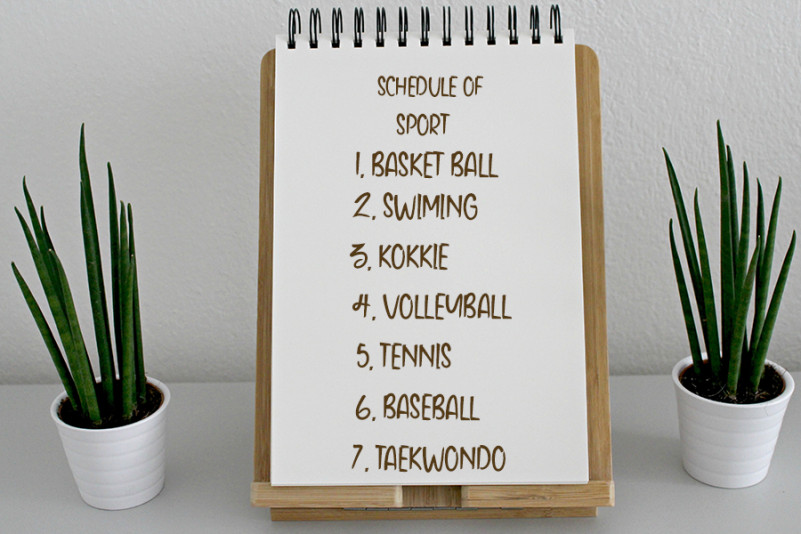 Monthly Display Font - Download Free Font