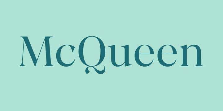 Chiaroscura Font Family - Download Free Font