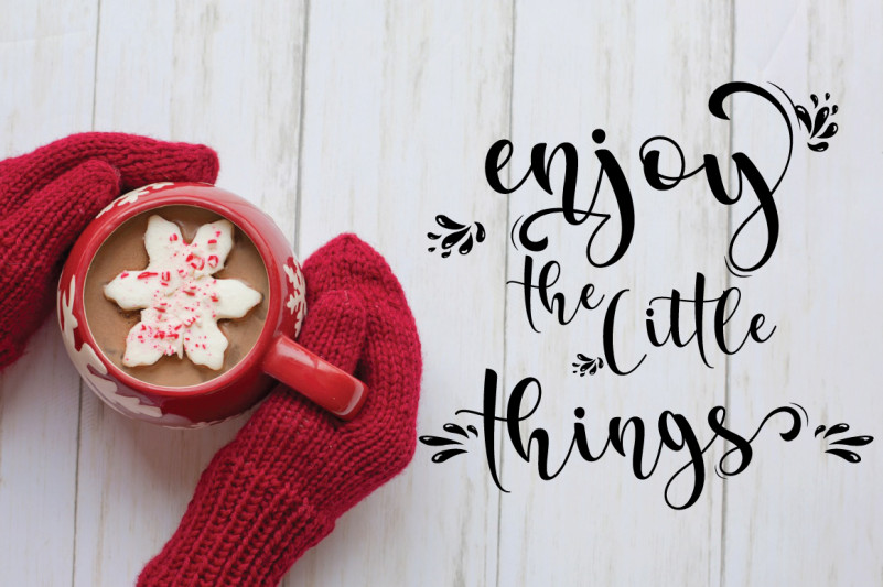 Hello Winter Font - Download Free Font