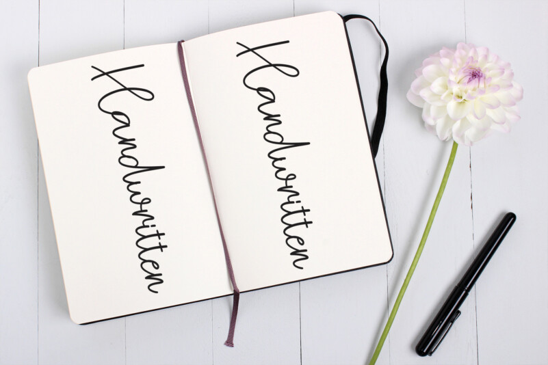 Silhouette Script Typeface - Download Free Font