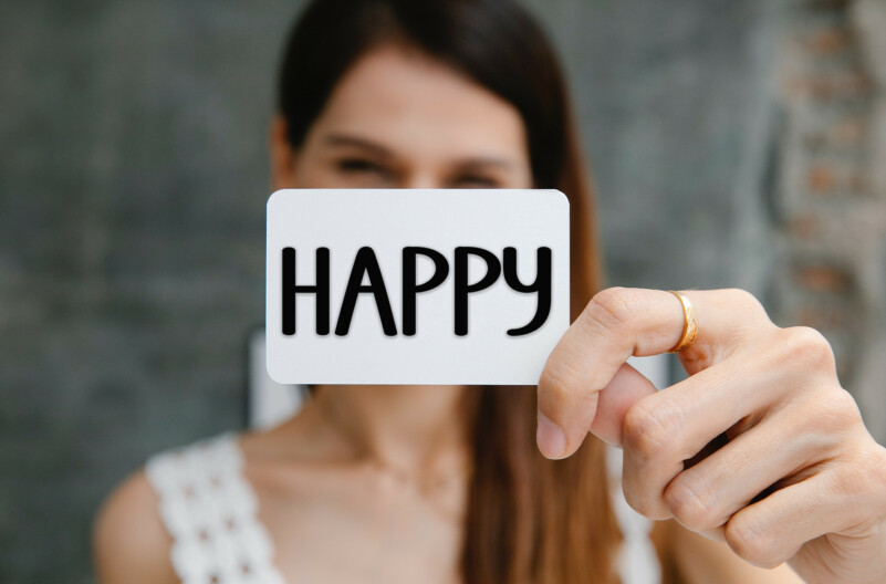 Kitchener Display Font - Download Free Font